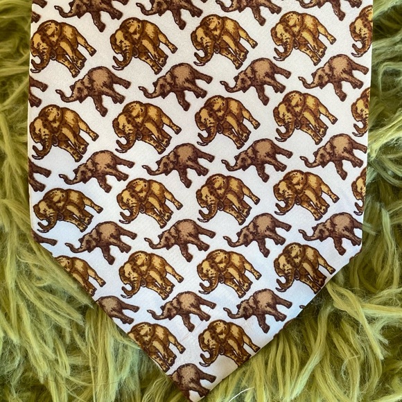 Accessories | Vintage 10 Silk Made In Italy Elephant Tie | Poshmark
